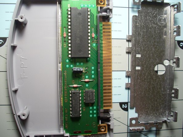Disassembling Nintendo 64 Cartridge - iFixit Repair Guide