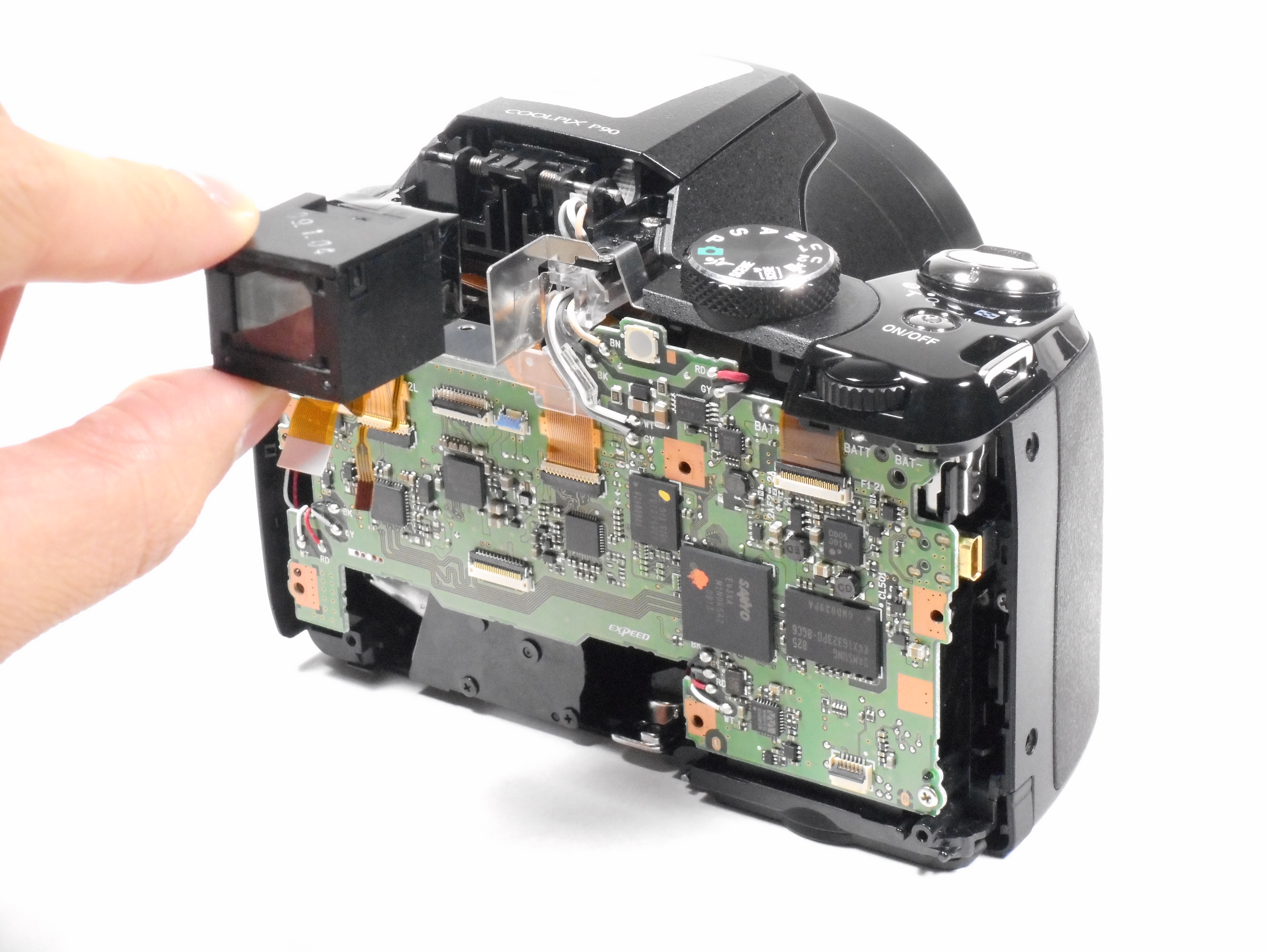 Nikon Coolpix P90 Eyepiece Replacement - iFixit Repair Guide