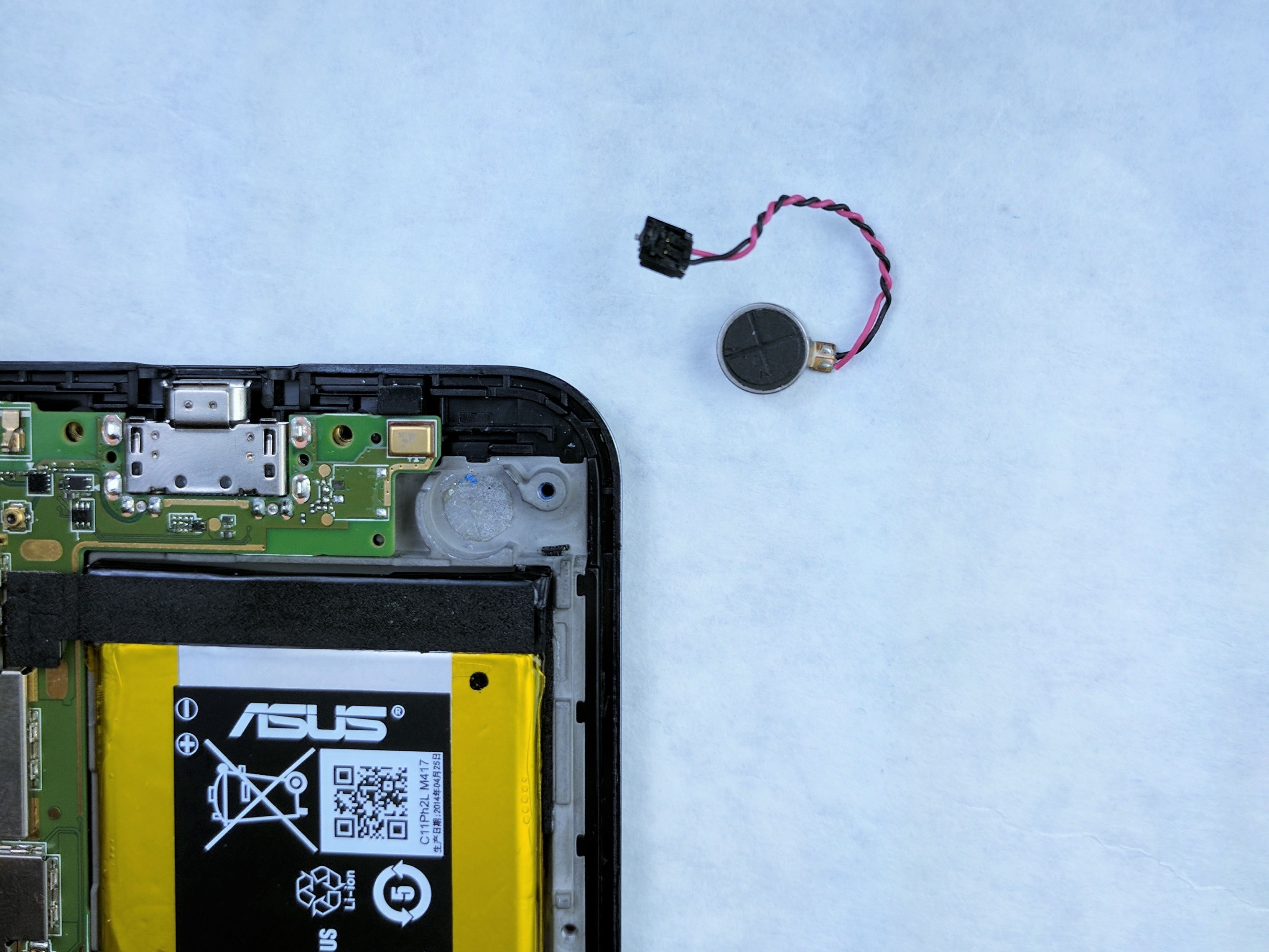 ASUS PadFone X Vibration Motor Replacement - iFixit Repair Guide