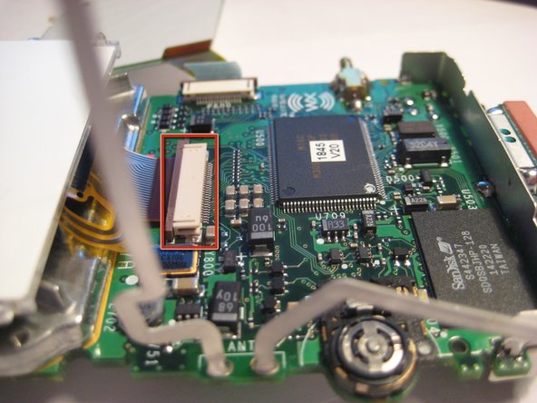 Removing Delphi Myfi XM2GO LCD Screen - iFixit