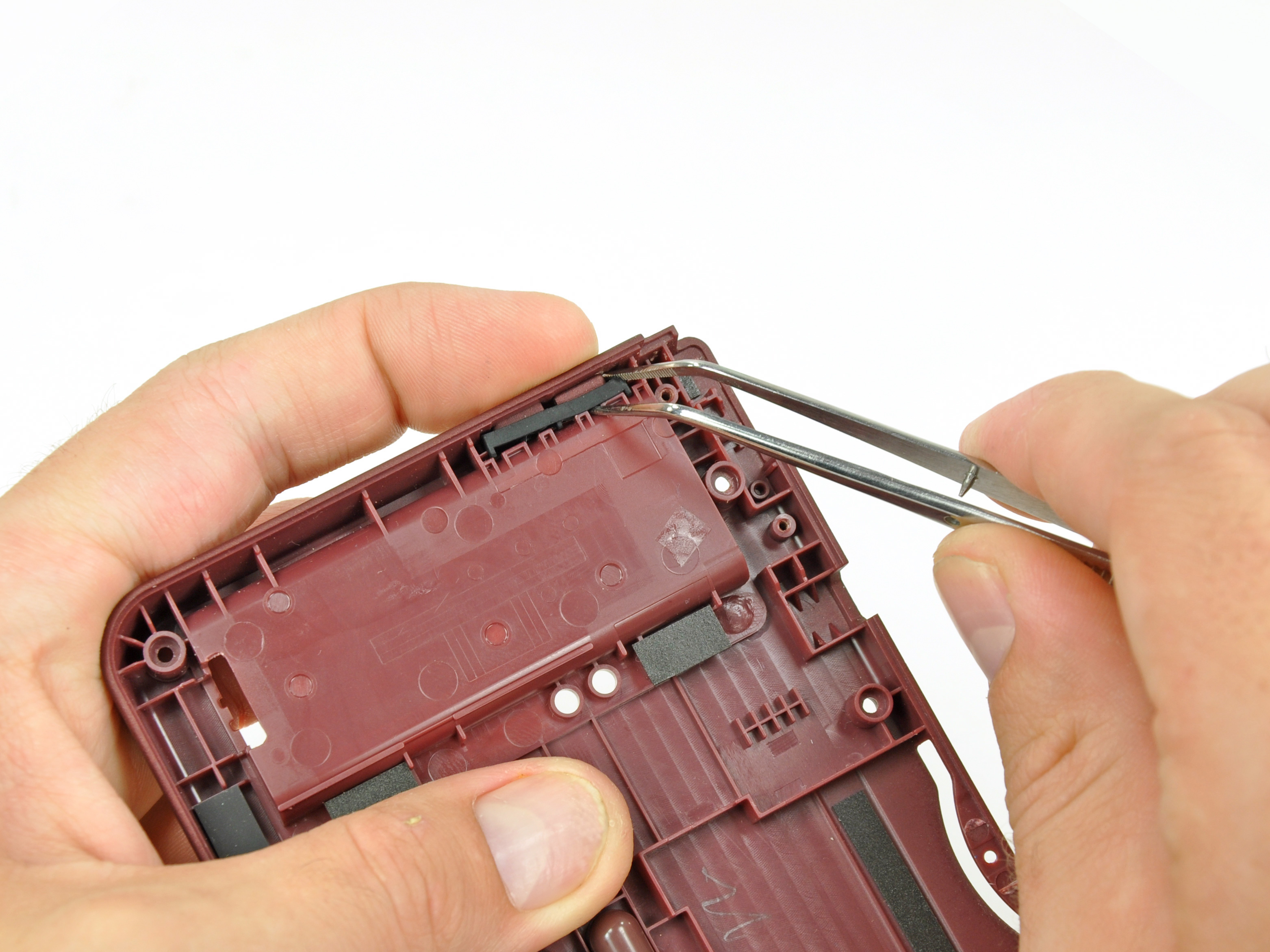 Nintendo DSi XL Volume Buttons Replacement - iFixit