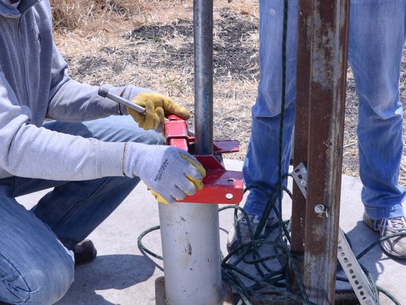 Bush Pump Riser Main (Using a Tripod) Replacement - iFixit