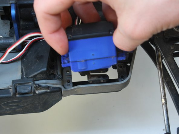 Traxxas Summit Steering Assembly Servo Replacement - iFixit