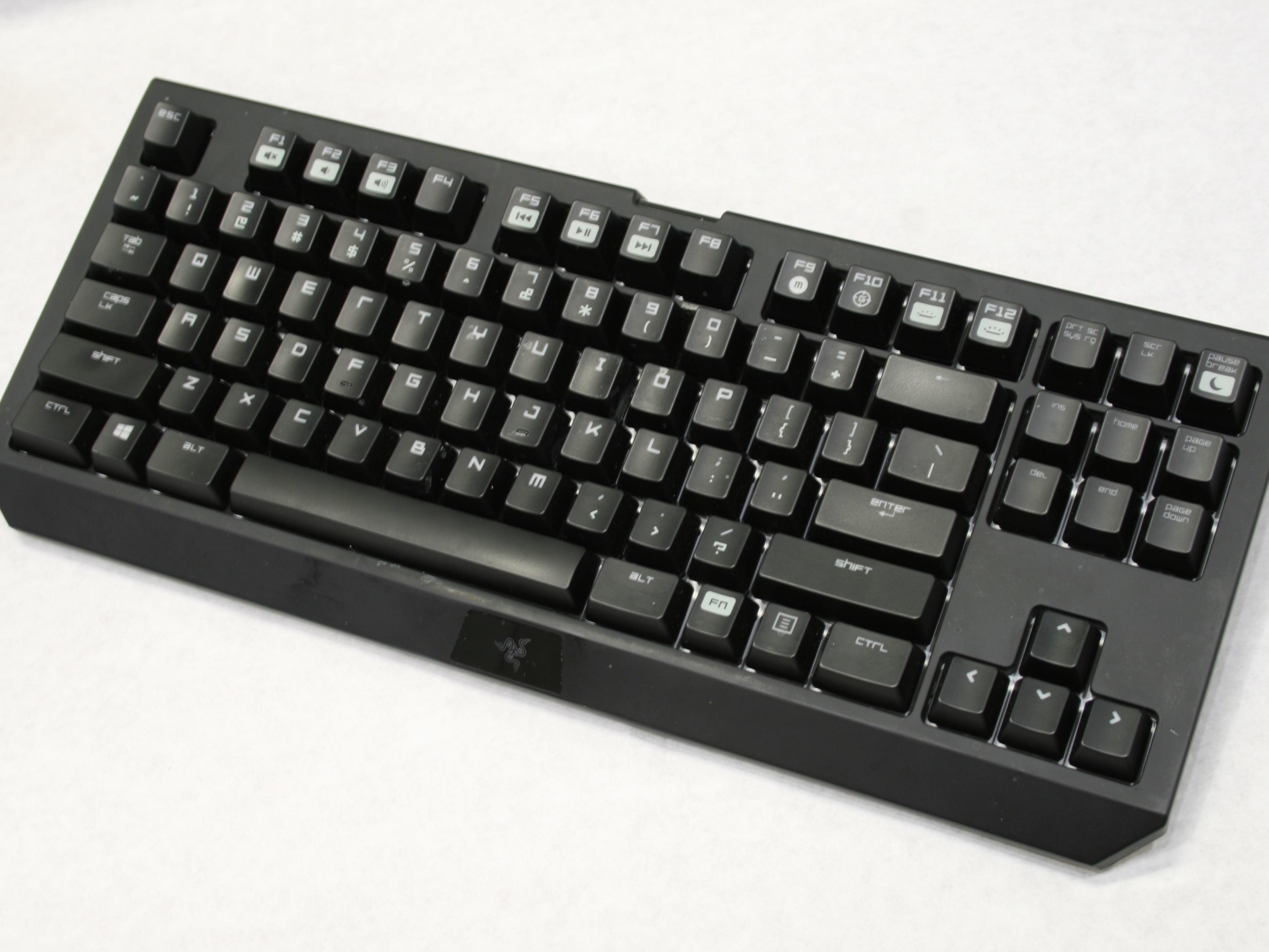 Razer Blackwidow Tournament Edition Keyboard Metal Bar on Keys ...
