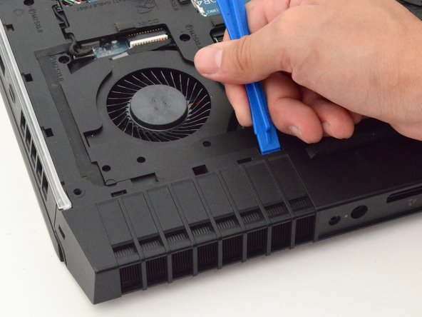 Alienware 17 R4 Plastic Cover Replacement - iFixit