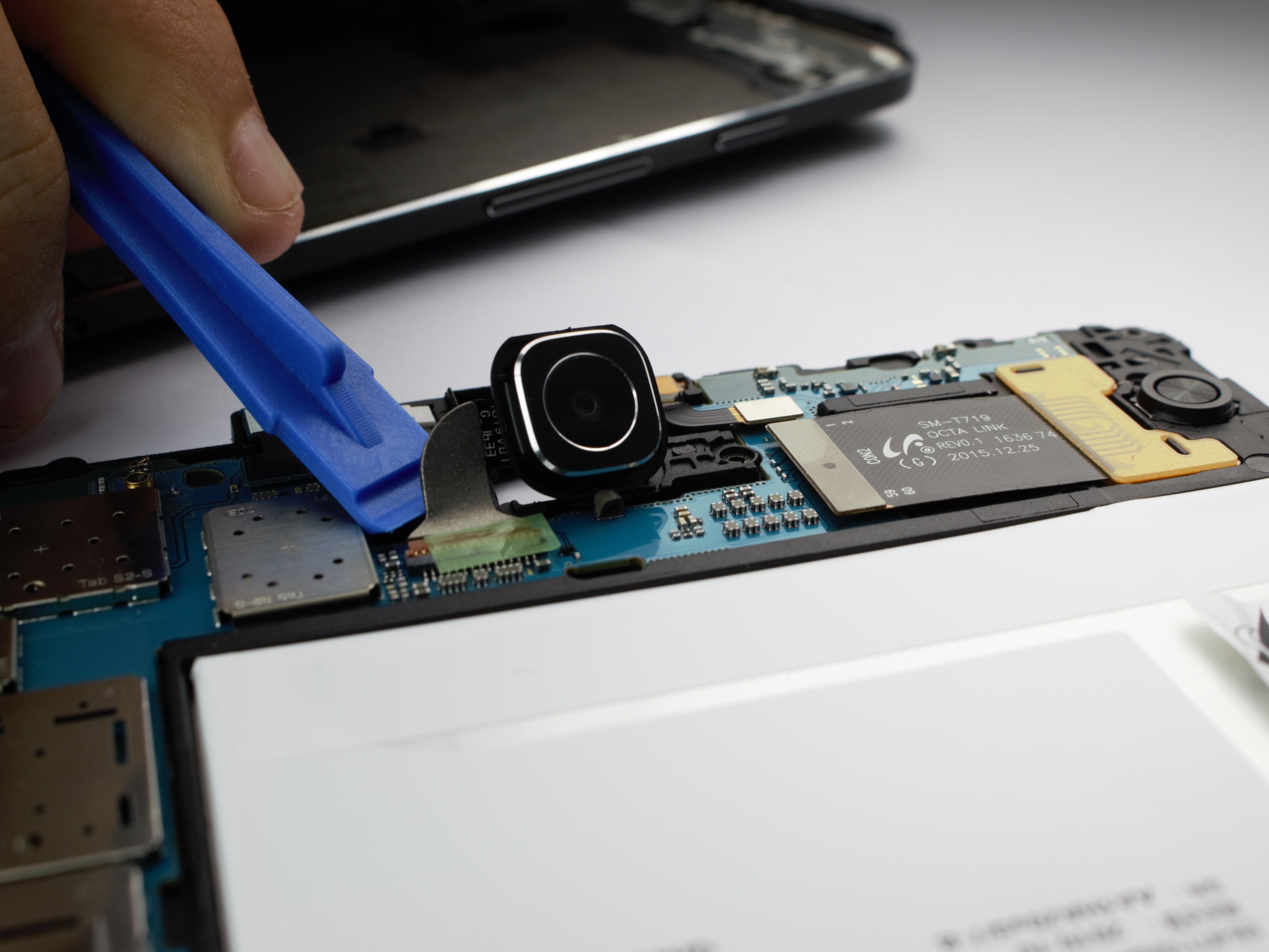 Samsung Galaxy Tab S2 8.0 Camera Replacement - iFixit Repair Guide