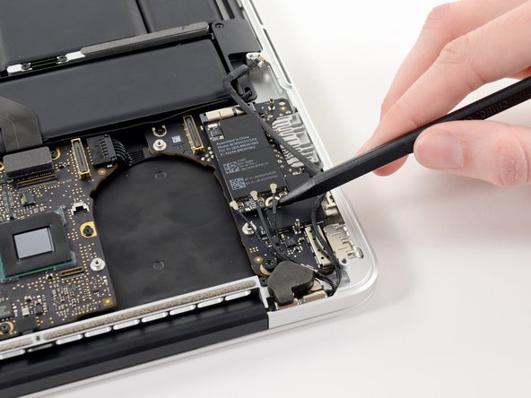 MacBook Pro 13" Retina Display Early 2013 I/O Board Replacement - iFixit Repair Guide