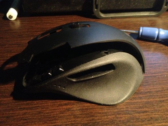 Disassembling Mouse Buttons for Logitech Wireless Gaming Mouse G700 ...