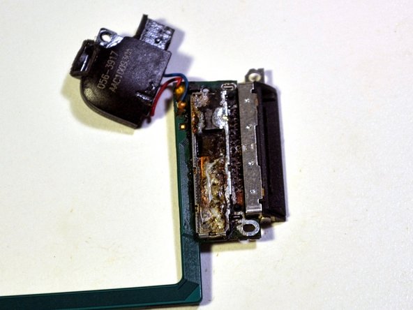 iPod Touch 4th Generation 30 Pin Dock Connector Replacement - iFixit