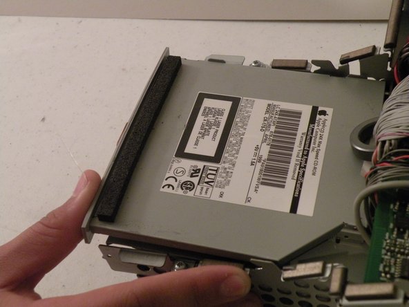 iMac G3 Model M4984 Hard Drive Replacement - iFixit Repair Guide