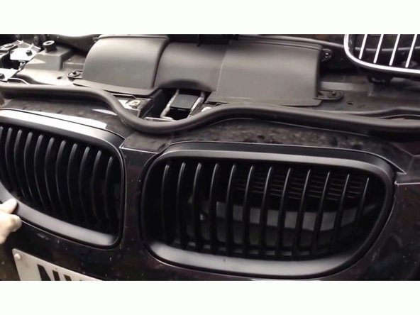 BMW M-Colored LED Front Kidney Grille Installation - iFixit Repair Guide
