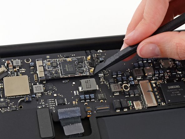 MacBook Air 13" Early 2015 AirPort/Bluetooth Card Replacement - iFixit