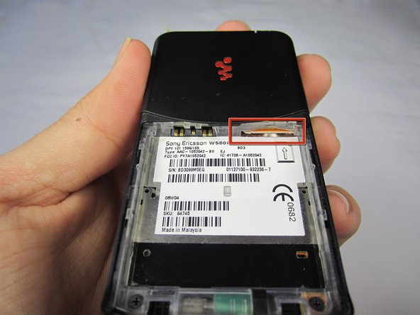 Sony Ericsson W580i SIM Card Replacement - iFixit Repair Guide