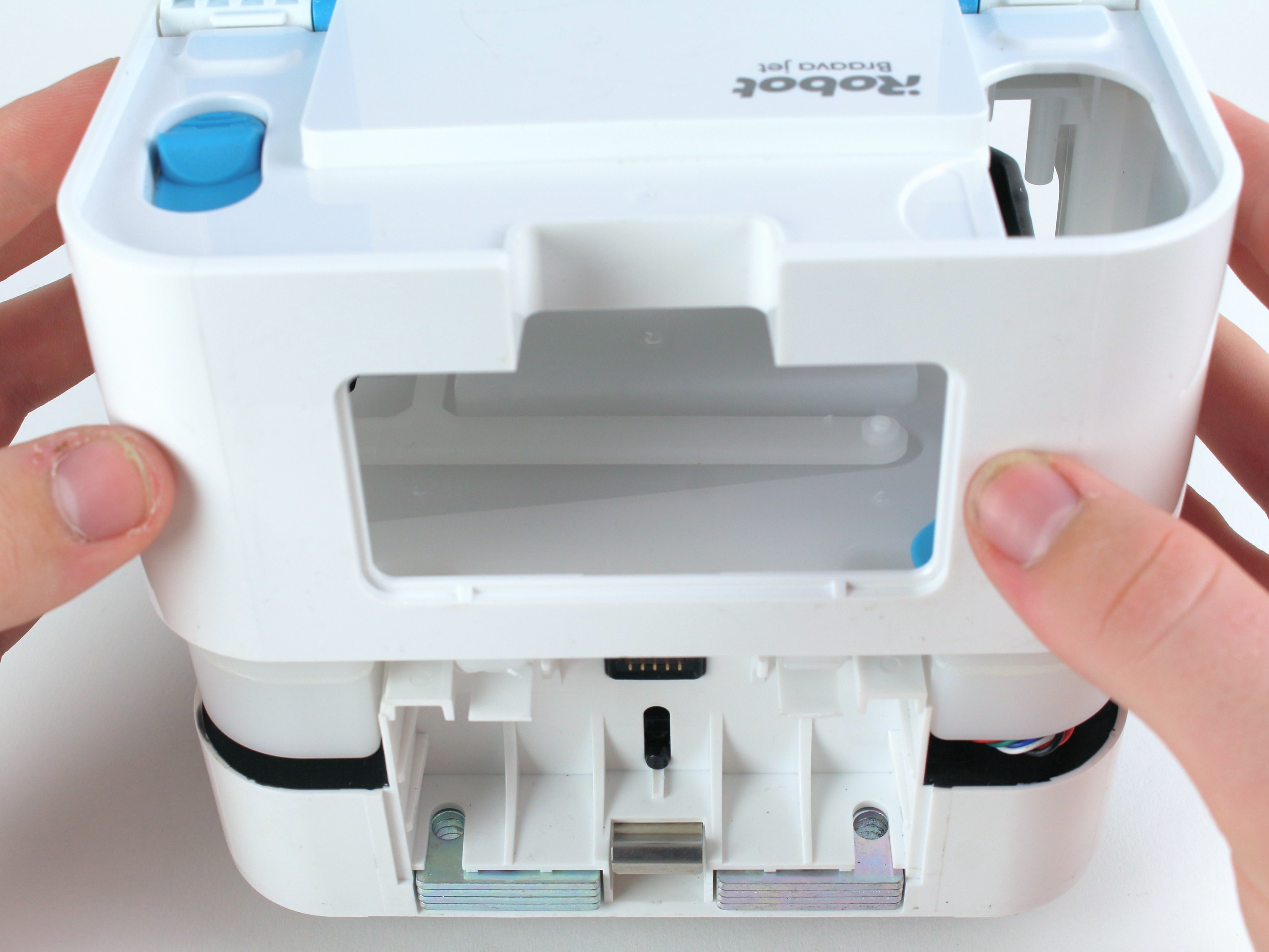 iRobot Braava Jet 240 Back Shell Replacement - iFixit Repair Guide
