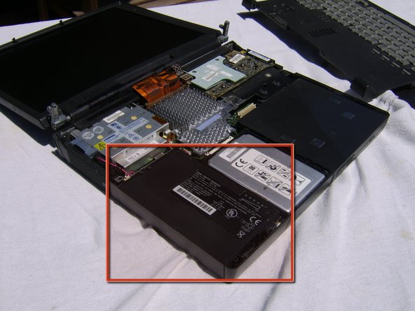 Disassembling the Compaq Armada 7800 - iFixit Repair Guide