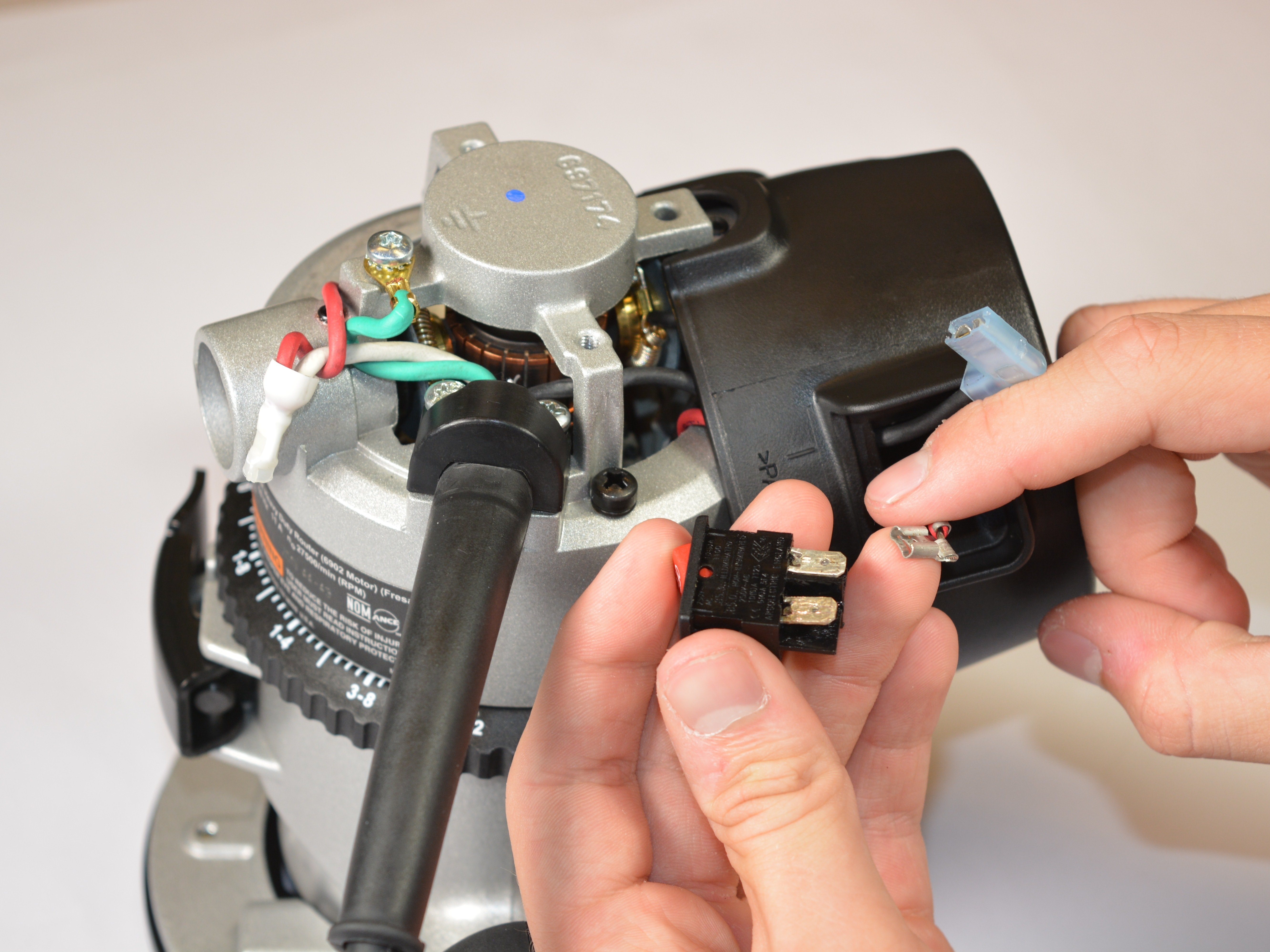 Porter Cable 690LR Power Switch Replacement - iFixit Repair Guide