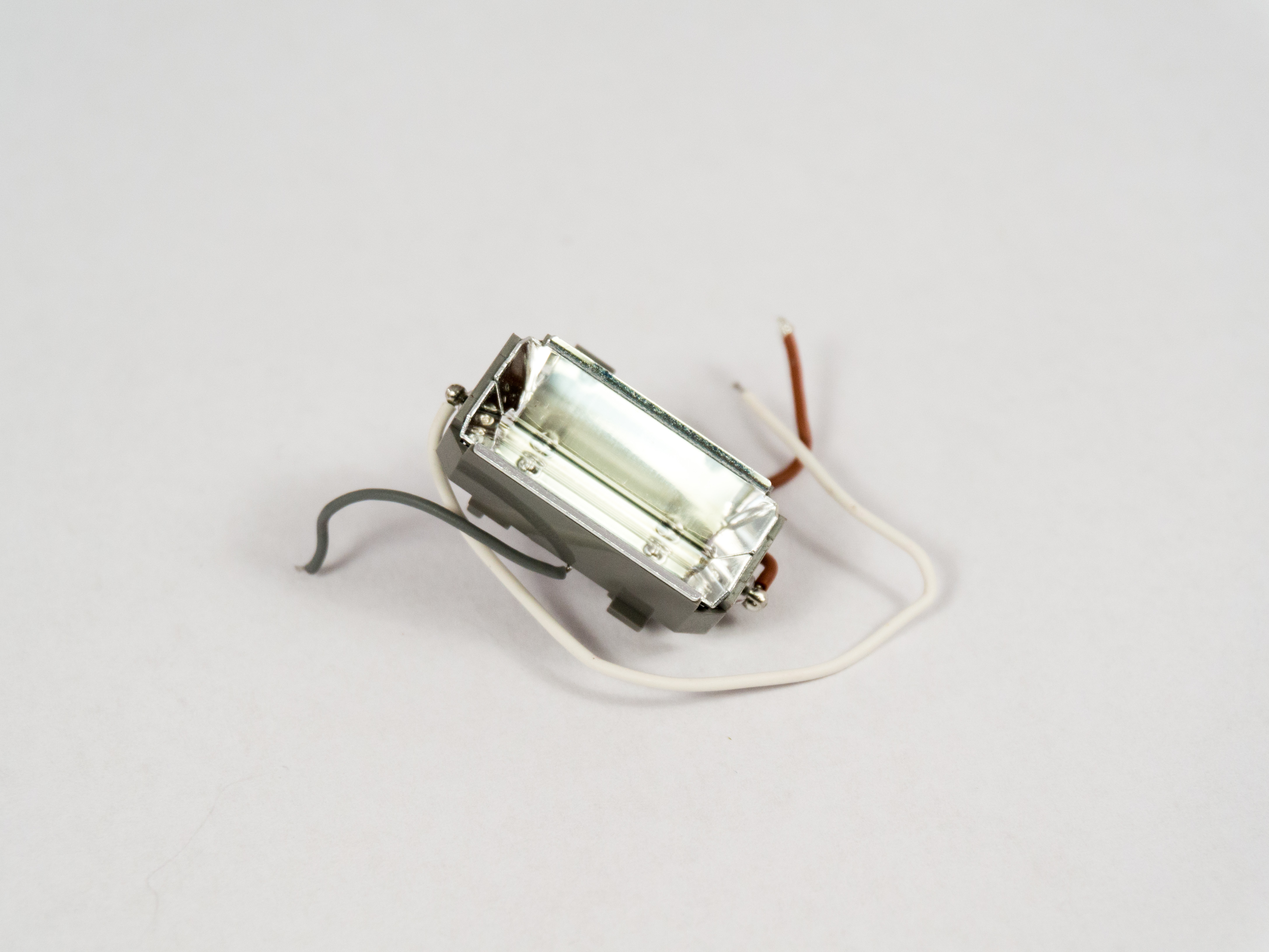 Fujifilm Instax Mini 8 Flash Unit Replacement - iFixit Repair Guide