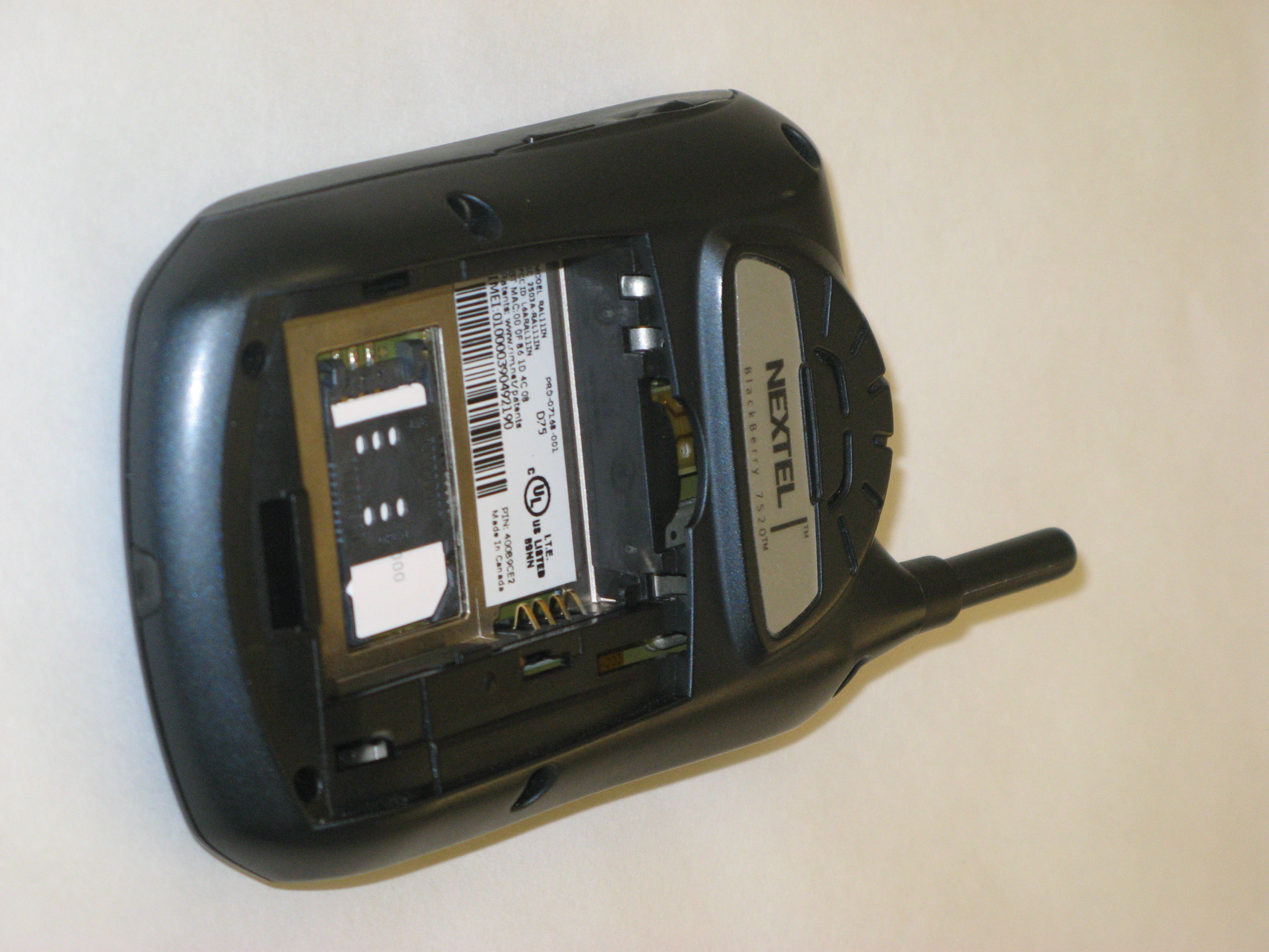 Blackberry 7520 SIM Card Replacement - iFixit Repair Guide