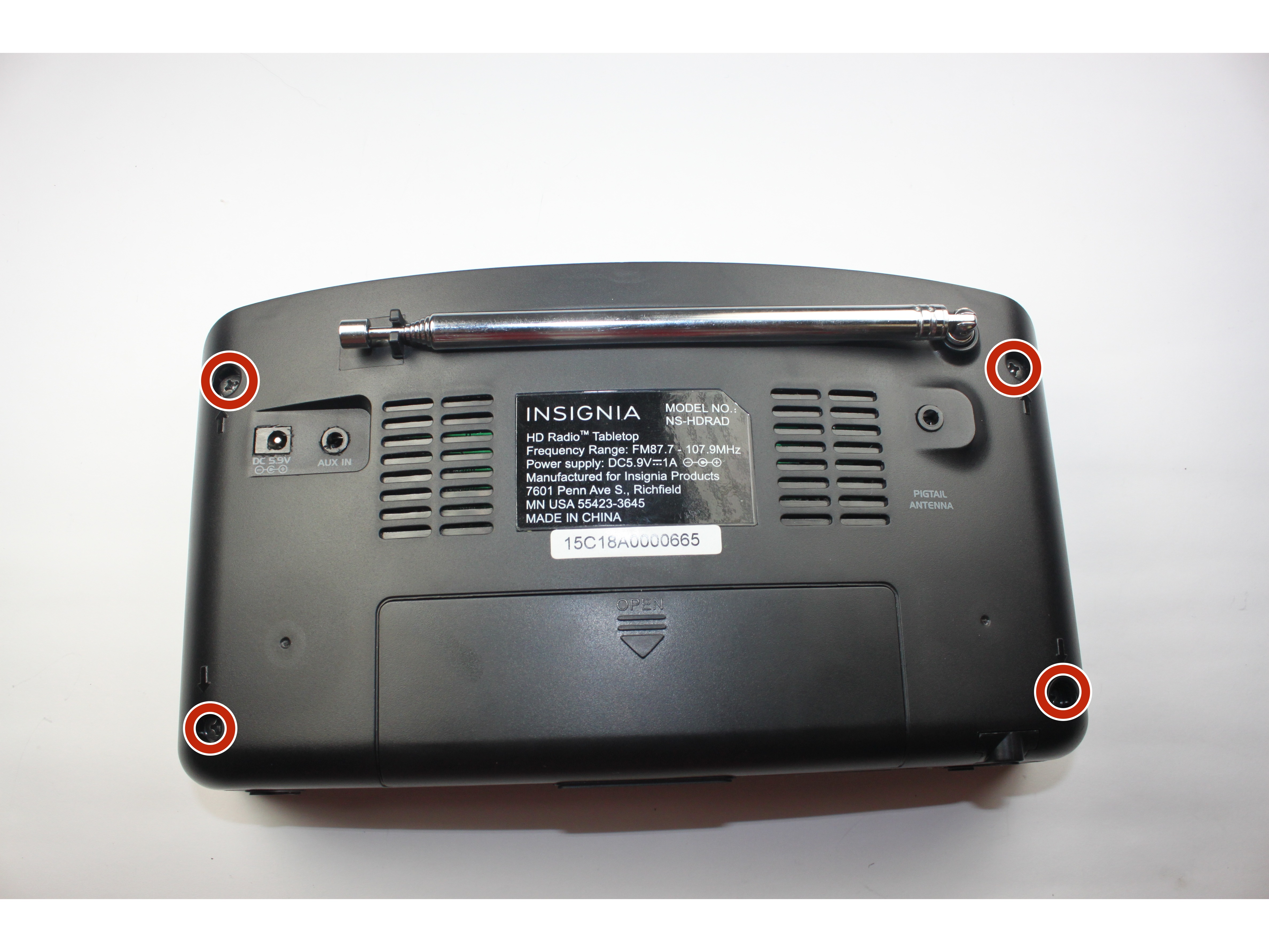 Insignia NS-HDRAD Rear Panel Replacement - iFixit Repair Guide