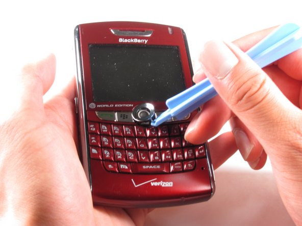 BlackBerry World Edition 8830 Trackball Replacement - iFixit Repair Guide