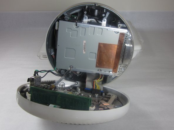 iMac G4 17 800 MHz EMC 1936 Hard Drive Replacement - iFixit