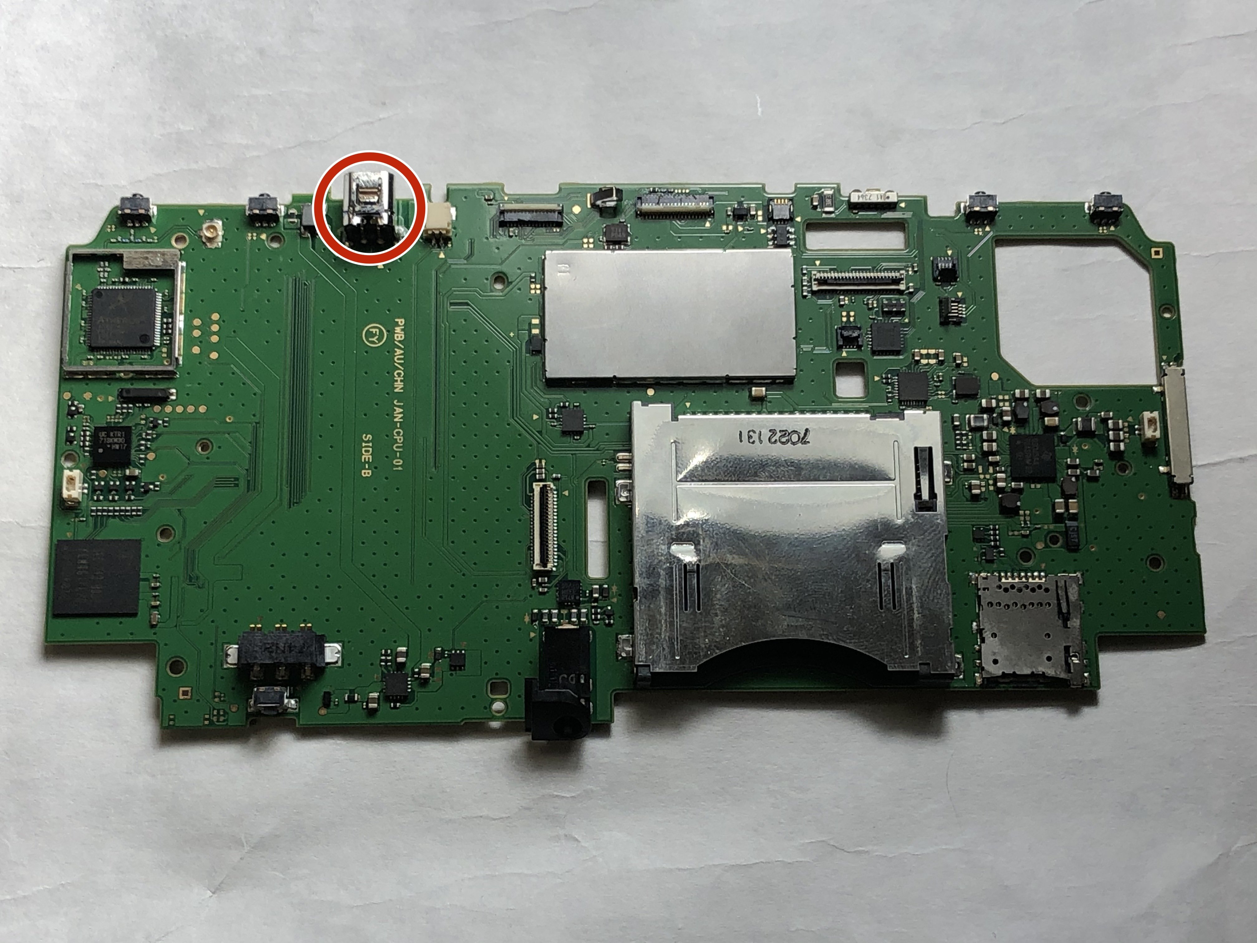 New Nintendo 2DS XL Charging Port Replacement - iFixit Repair Guide
