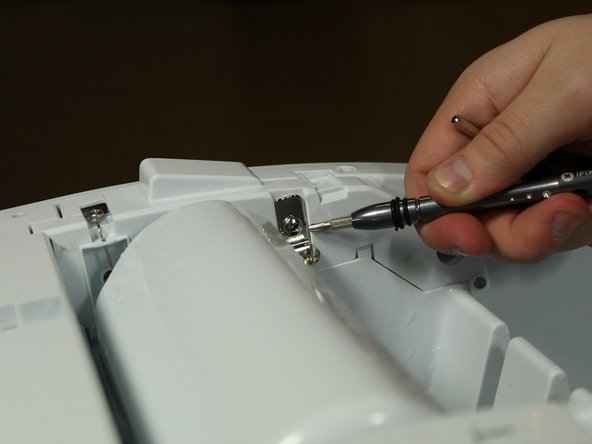 Insignia Ice Maker NS-IMP26SS7 Ice Tray Replacement - iFixit Repair Guide