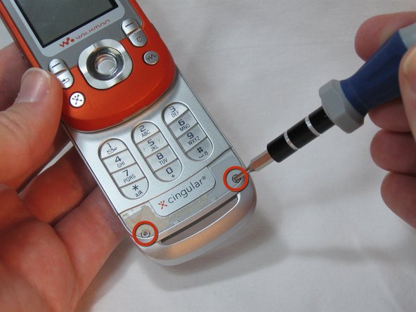 Disassembling Sony Ericsson w600i LCD Section - iFixit