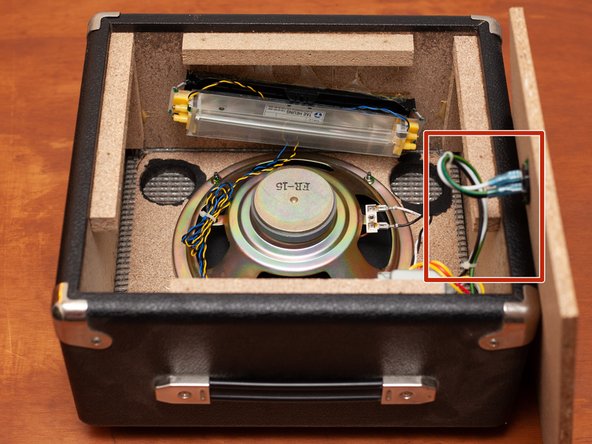 Fender Frontman 15r Reverb Tank Replacement - iFixit Repair Guide