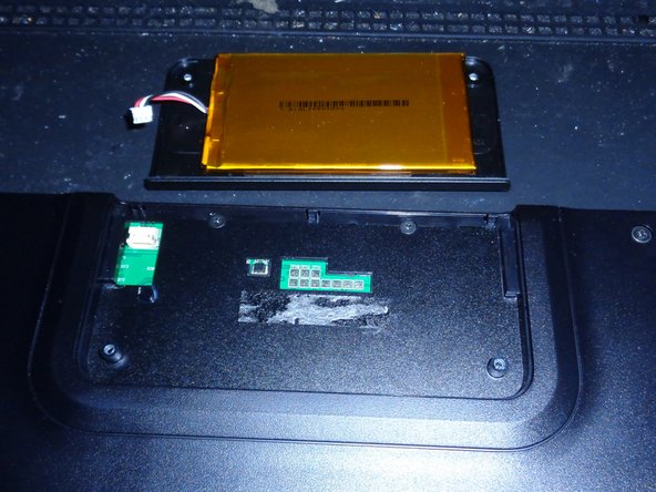 Logitech G915 Wireless (Clicky) Battery Removal - iFixit Repair Guide