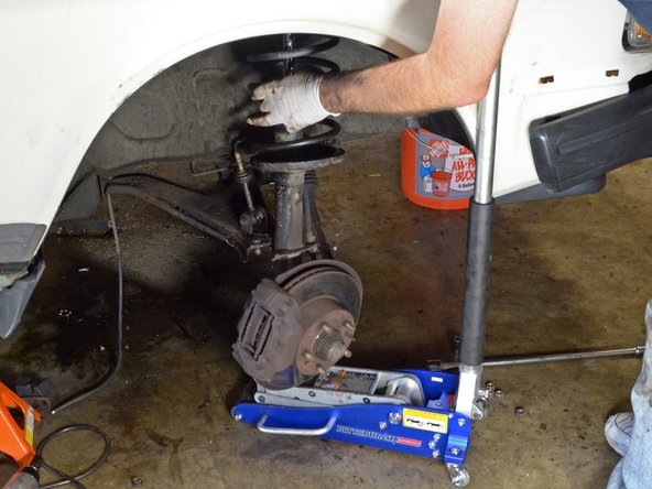 1986-1993 Volvo 240 Front Struts Replacement (1986, 1987, 1988, 1989 ...