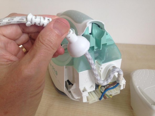 Tefal Turbo Pro 400 Steam Iron Disassembly - iFixit Repair Guide