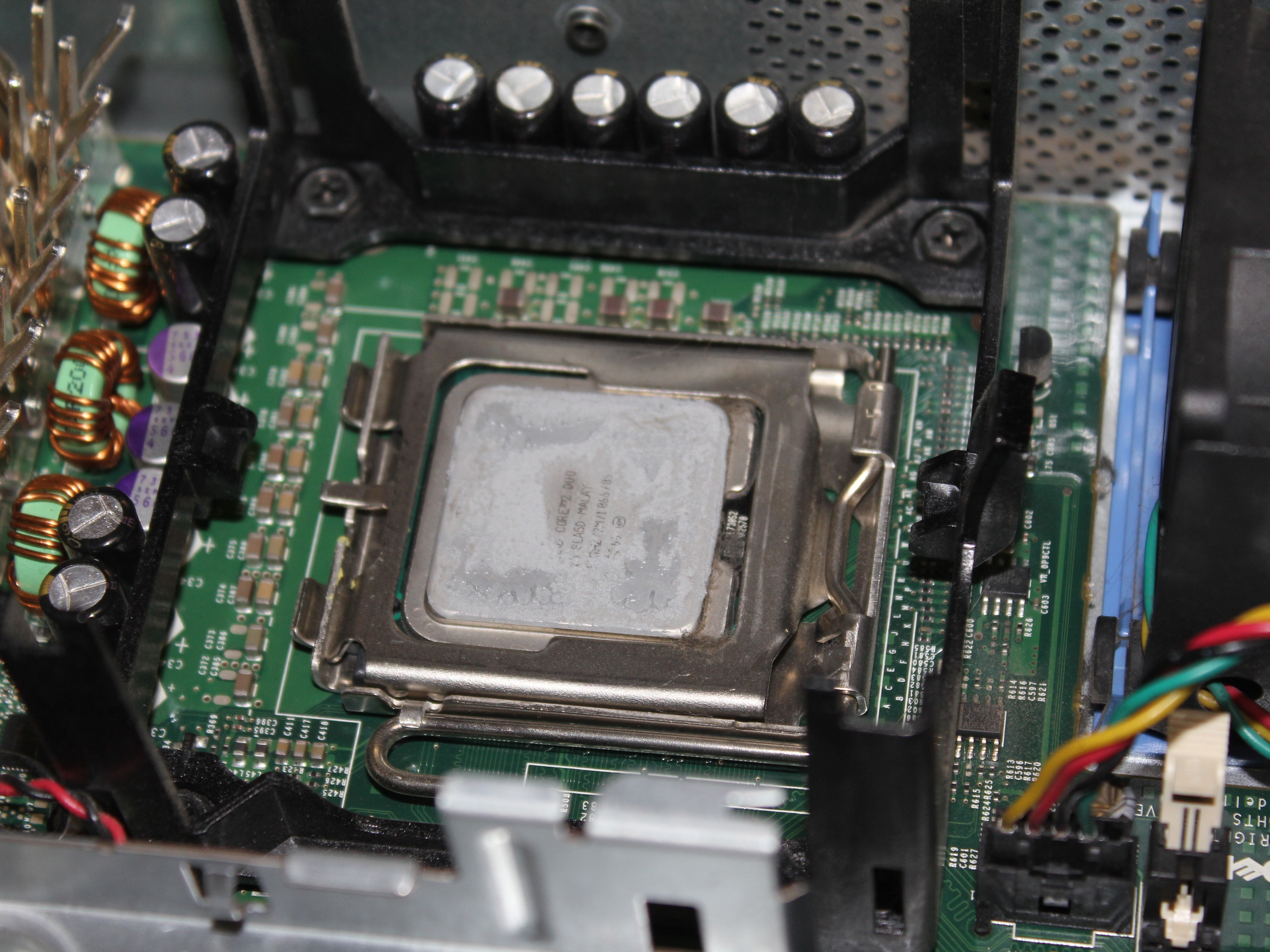 Dell Optiplex 745 Ultra Small Form Factor CPU Replacement - iFixit ...