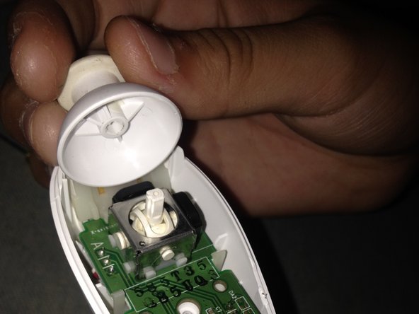 Nintendo Wii Remote & Wii Nunchuk Accessory Disassembly/Reassembly ...