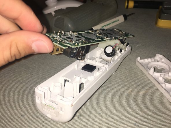 Nintendo Wii Remote & Wii Nunchuk Accessory Disassembly/Reassembly ...