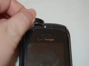 Pantech Crux Teardown - iFixit