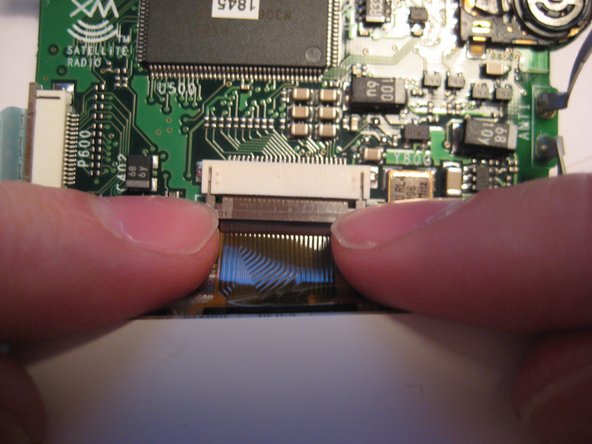 Removing Delphi Myfi XM2GO LCD Screen - iFixit