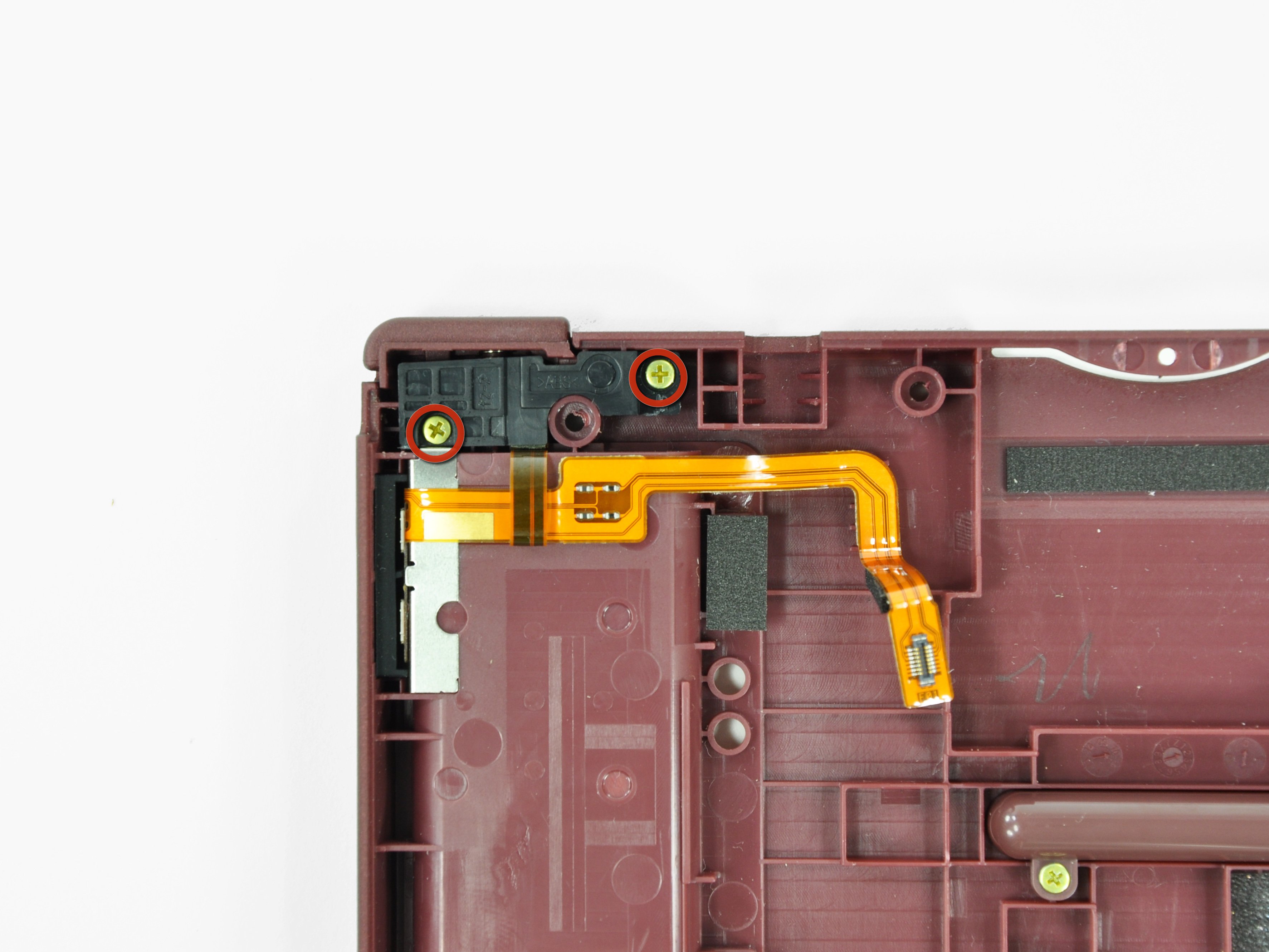 Nintendo DSi XL Left Shoulder Button Replacement - iFixit Repair Guide