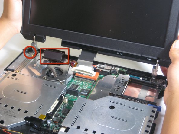 Disassembling IBM ThinkPad A30 Motherboard - iFixit