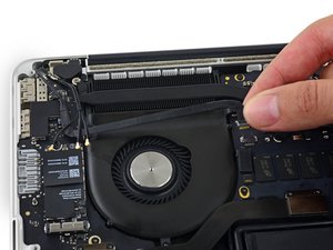 MacBook Pro 13" Retina Display Early 2015 Display Assembly Replacement - iFixit