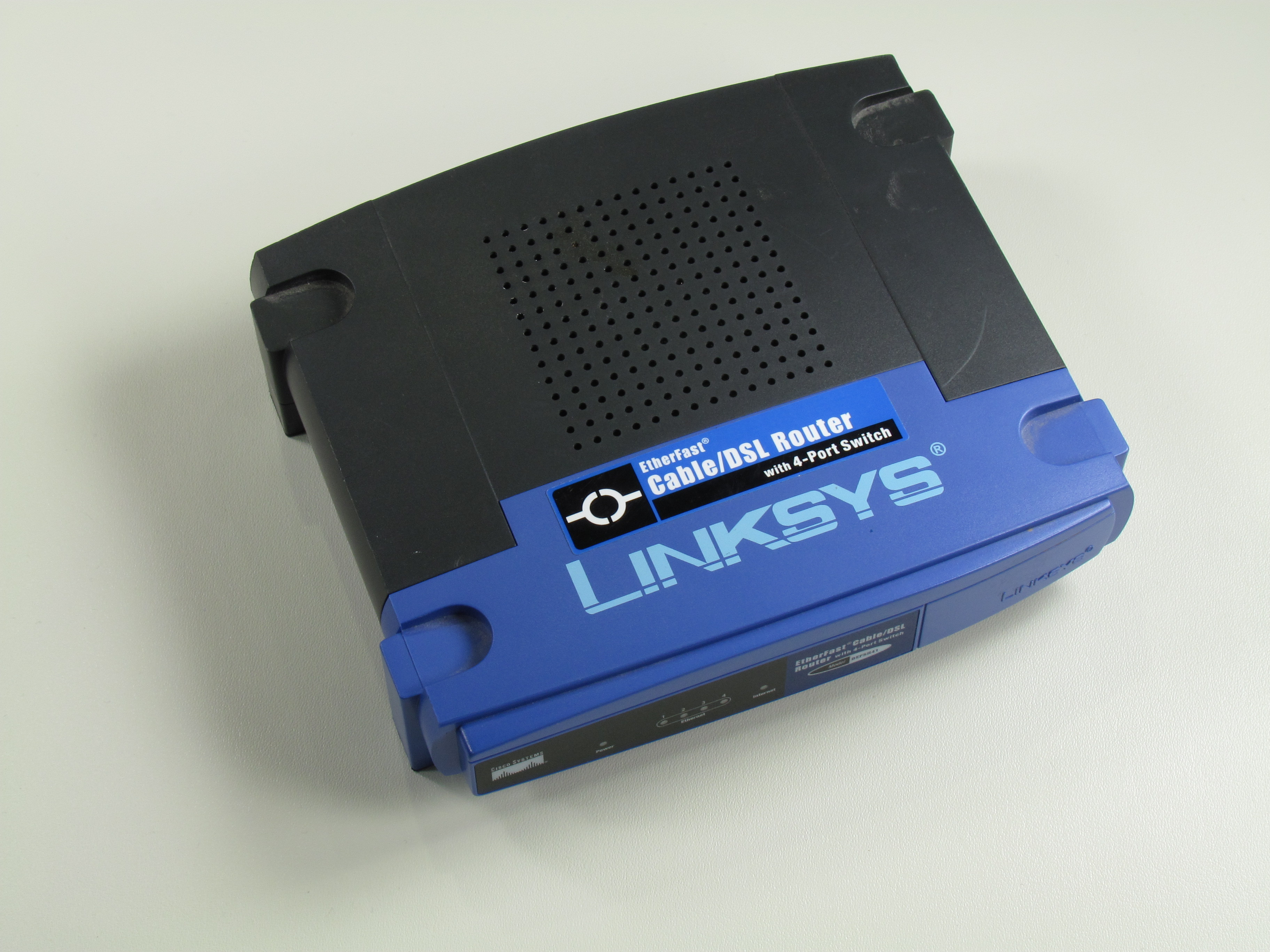 Linksys BEFSR41 v3.1 - WikiDevi.Wi-Cat.RU