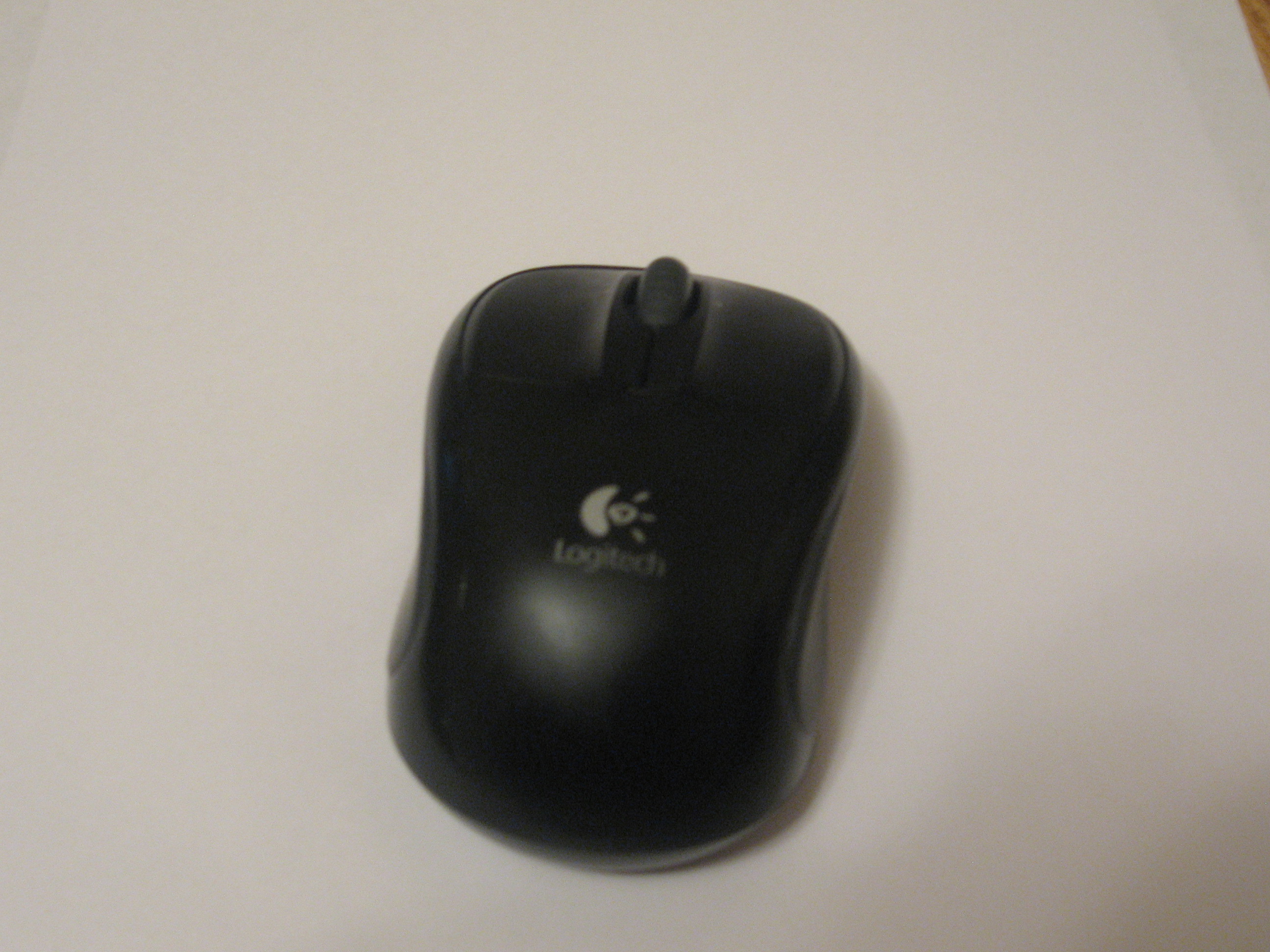 Disassembling Logitech M305 Wireless mouse - iFixit Repair Guide