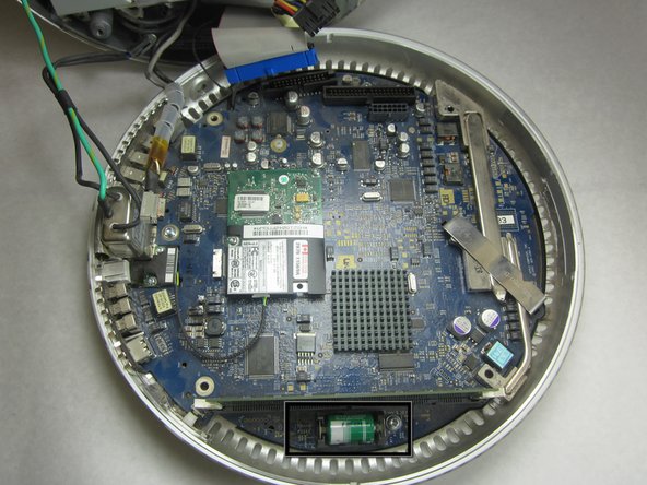 iMac G4 17 800 MHz EMC 1936 PRAM Battery Replacement - iFixit