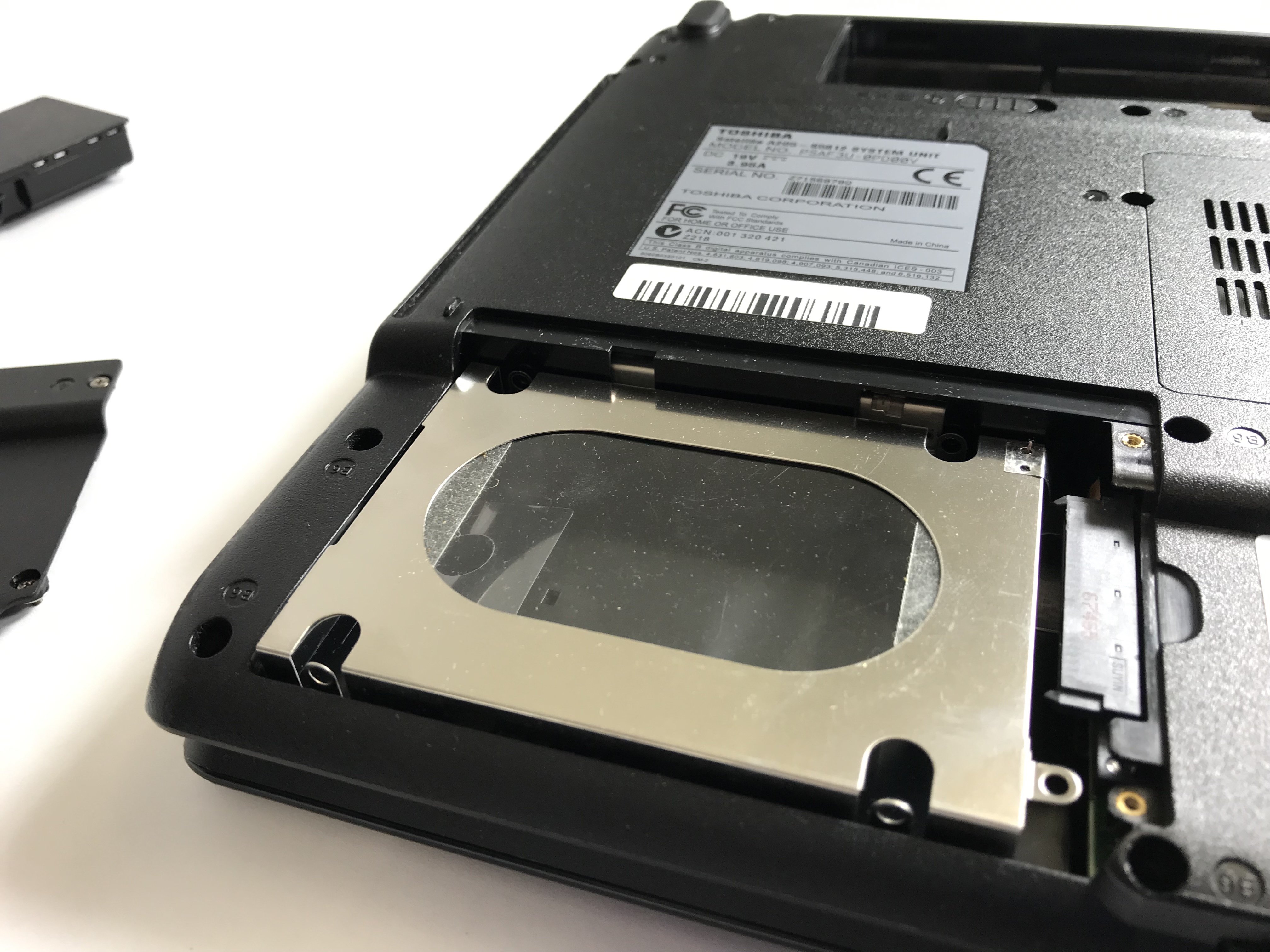 Toshiba Satellite A205-S5812 Hard Drive Replacement - iFixit Repair Guide