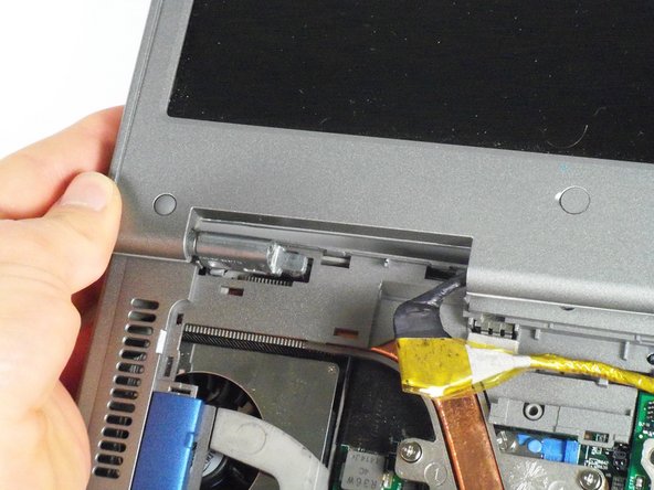 Dell Inspiron 8600 Display Removal - iFixit Repair Guide