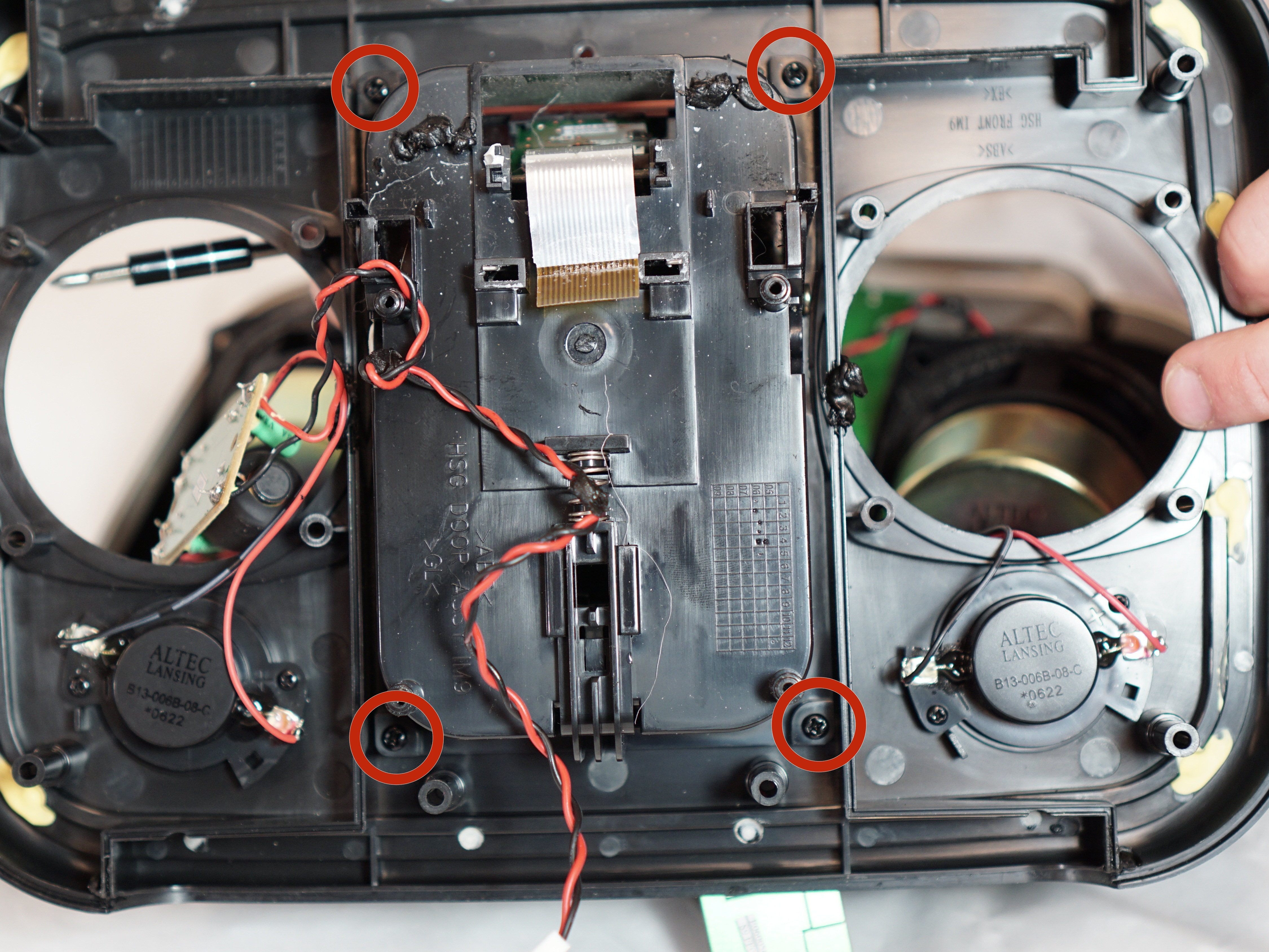 Altec Lansing inMotion iM9 iPod Dock Replacement - iFixit Repair Guide
