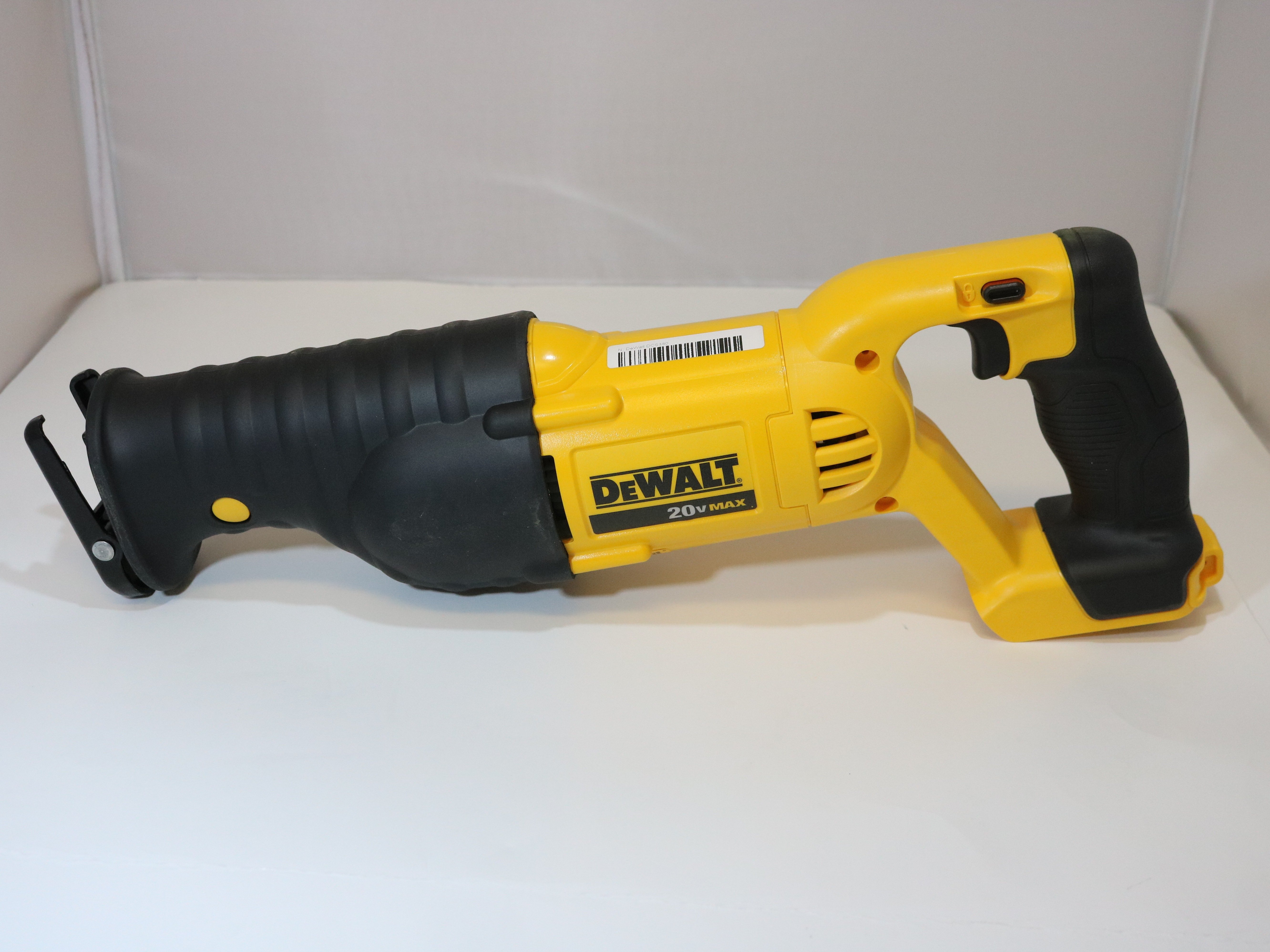 DeWalt DCS380 Grip Disassembly - iFixit Repair Guide