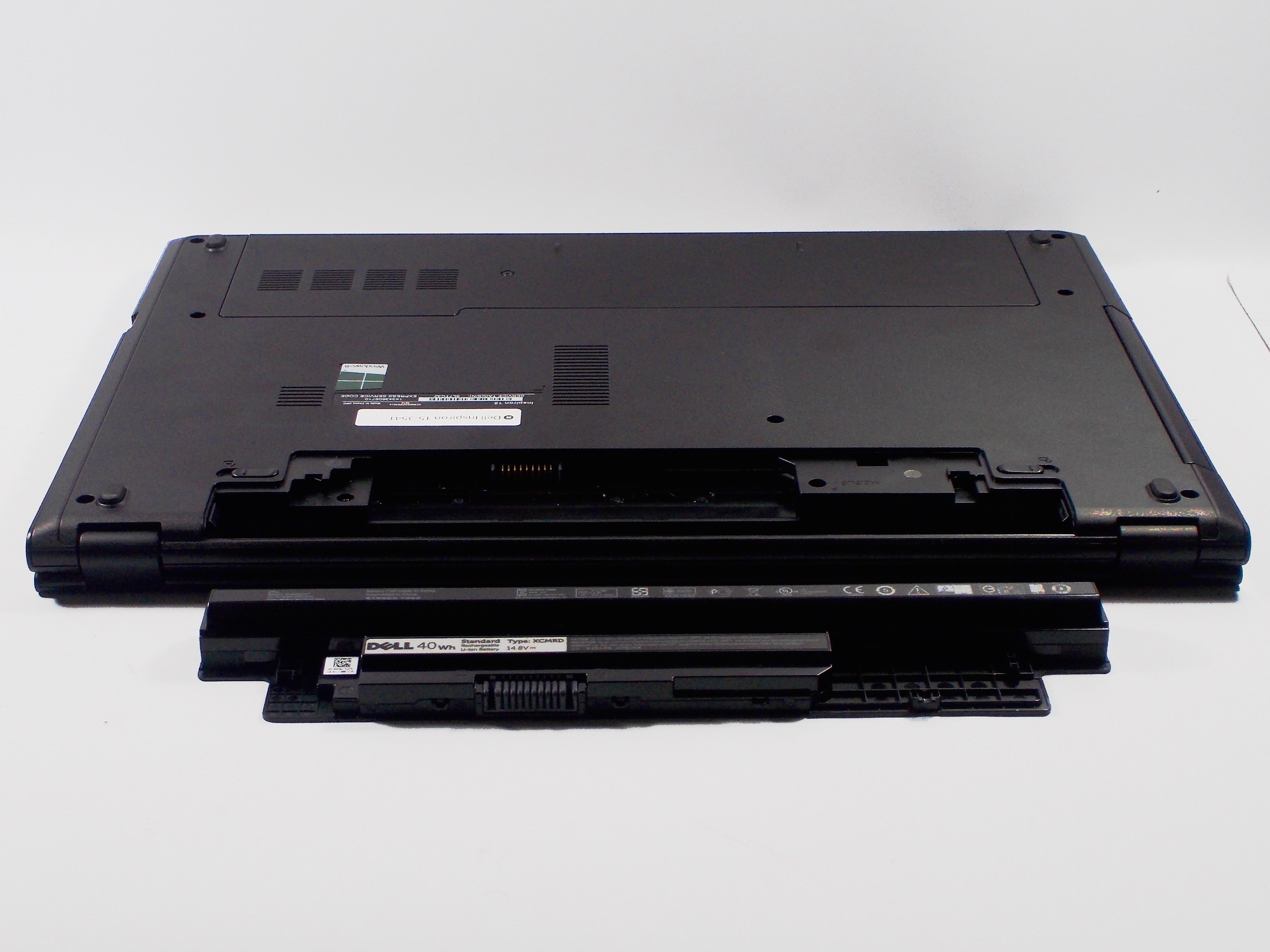 Dell Inspiron 15 3541 Battery Replacement - iFixit Repair Guide