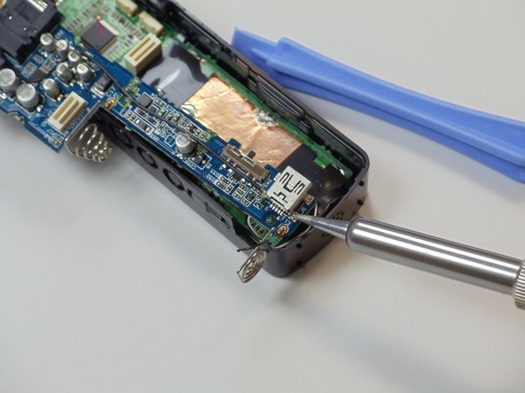 Zoom H1 Handy Recorder USB Port Replacement - iFixit