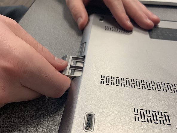 Dell Vostro V13 SIM Card Replacement - iFixit Repair Guide